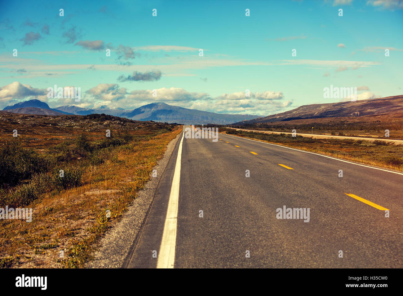 Carpatian mountain hi-res stock photography and images - Alamy