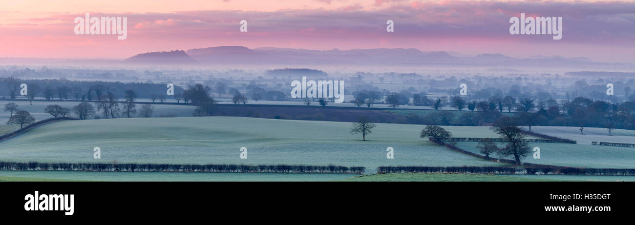 Panoramic view of Beeston Castle and the Peckforton Hills on a frosty ...