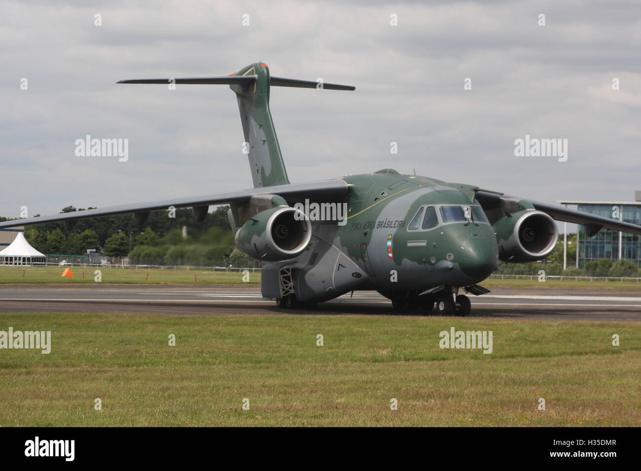 Embraer brazil hi-res stock photography and images - Alamy