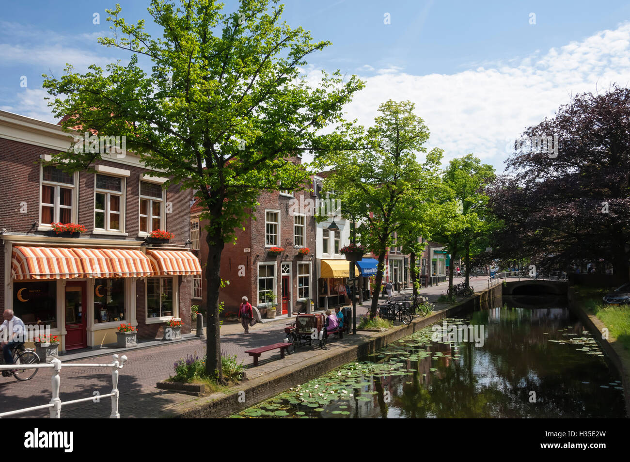 Full length holland hi-res stock photography and images - Alamy