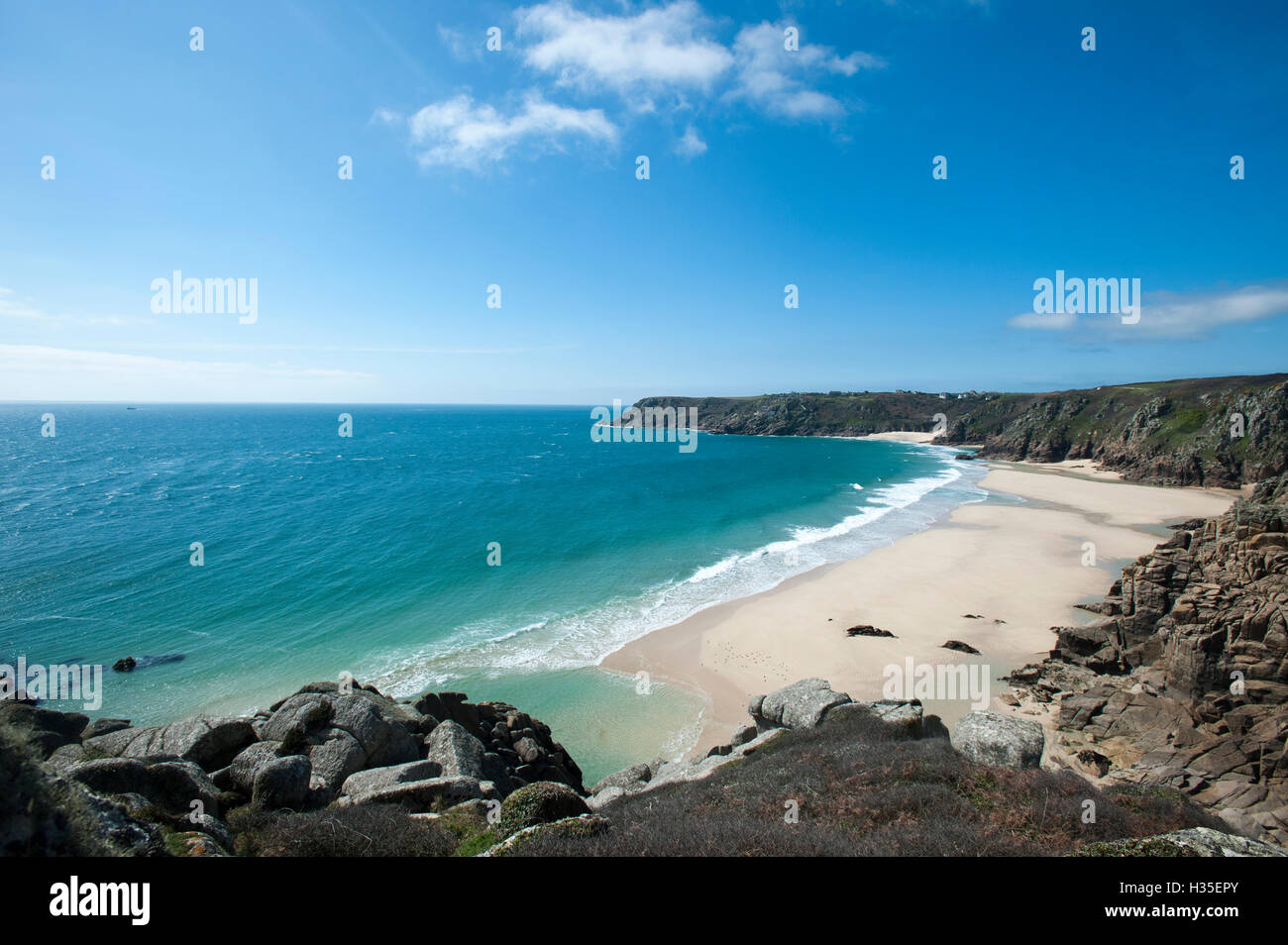 Treen beach cornwall hi-res stock photography and images - Alamy
