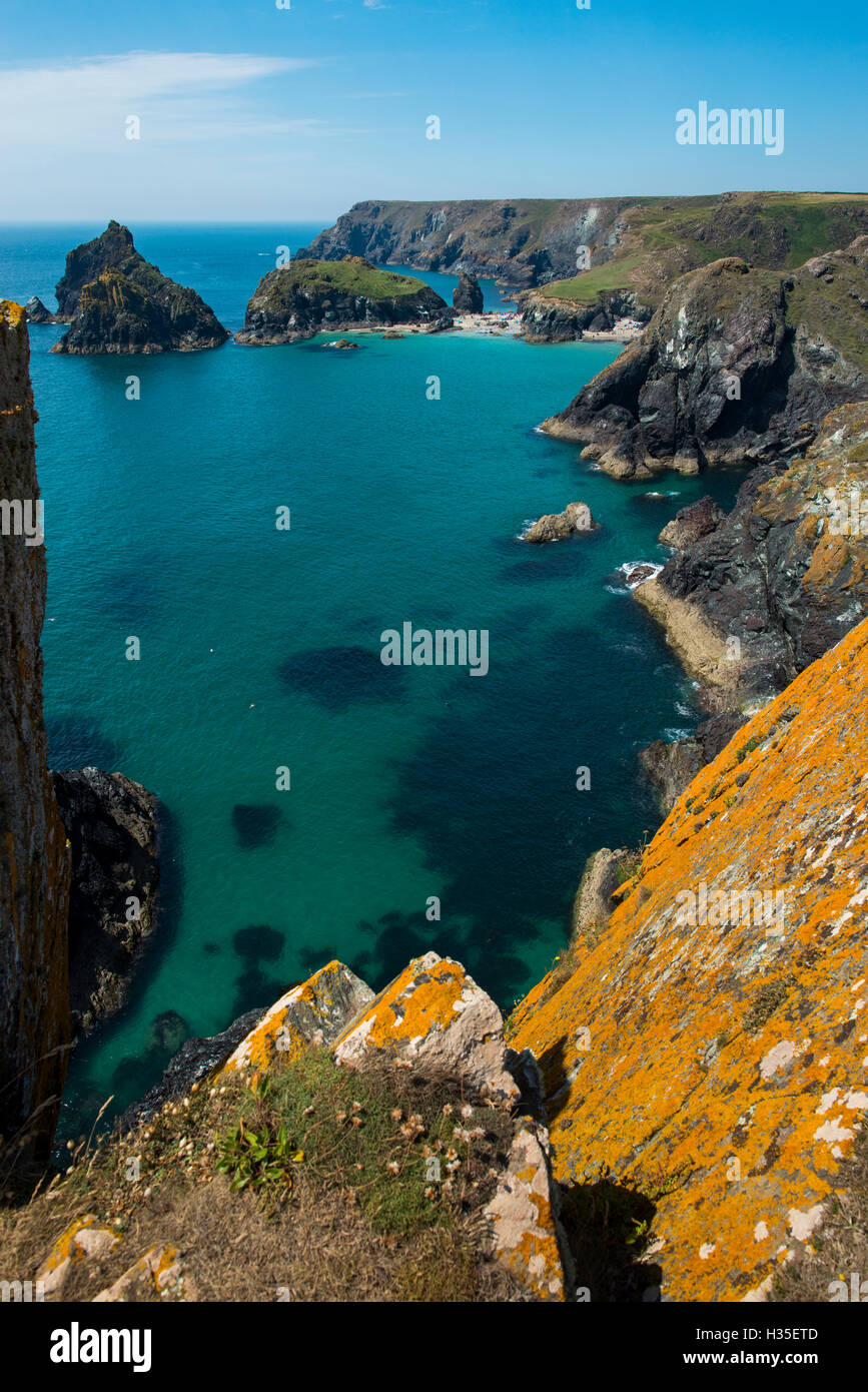 Kynance Cove on the Lizard Peninsula, Cornwall, England, UK Stock Photo ...