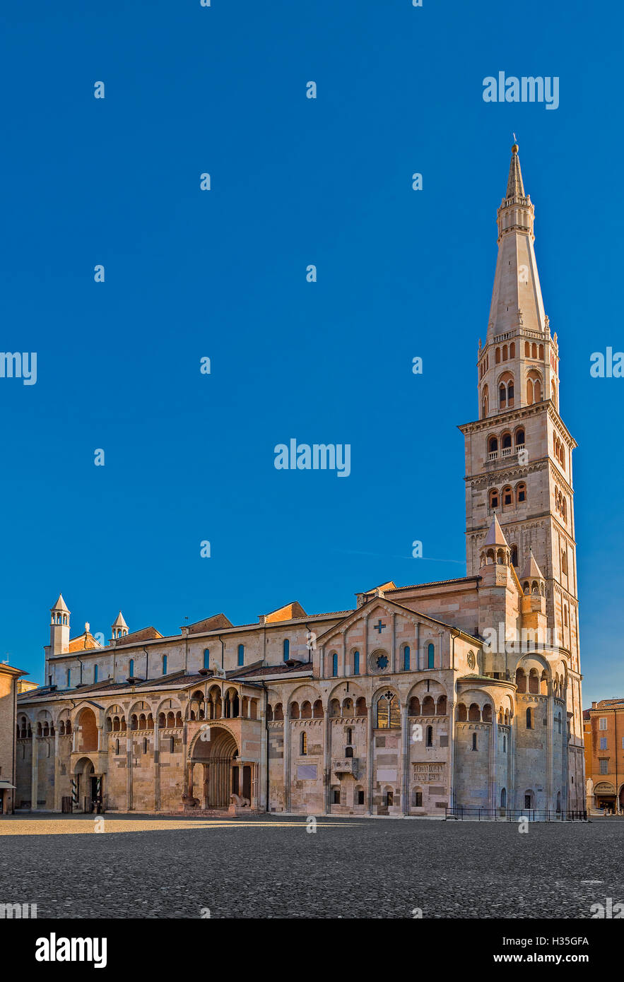 Italy Emilia Romagna Modena Piazza Grande; Cathedral - Unesco Site ...