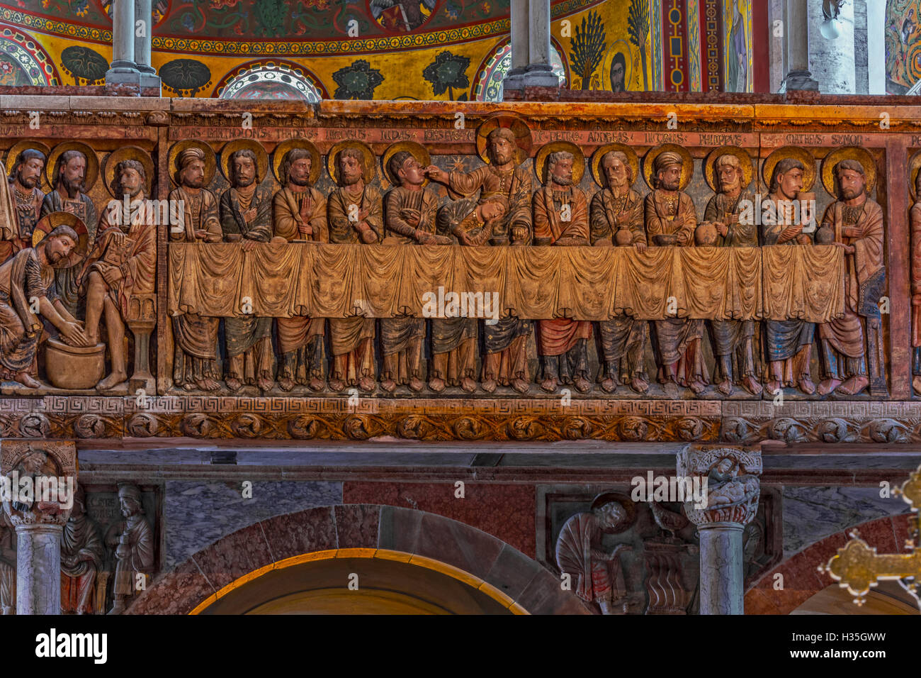 Italy Emilia Romagna Modena Cathedral interior - Campionesi masters ...