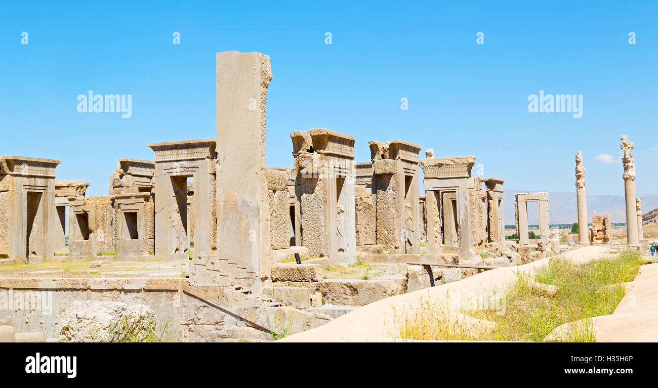 blur in iran persepolis the old ruins historical destination monuments ...