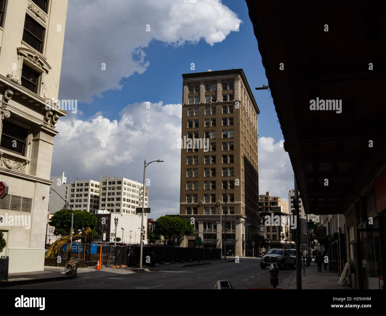 Dominant building hi-res stock photography and images - Alamy