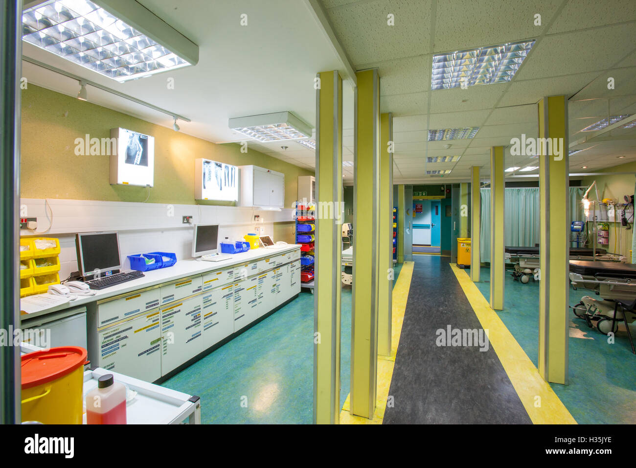 Hospital Accident and Emergency Treatment area on a TV film set Stock ...