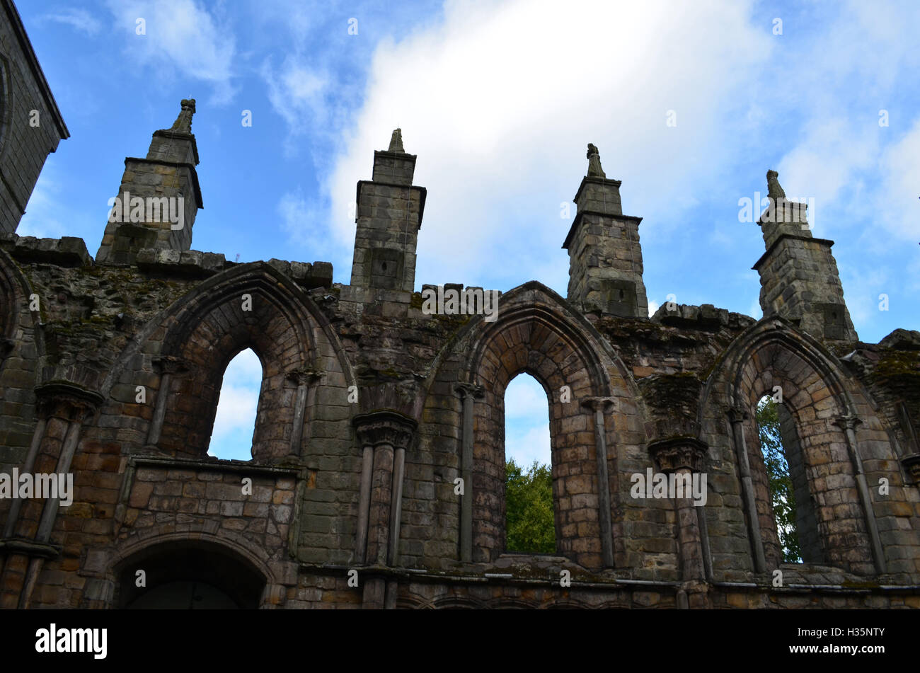 Holyrood Abbey ruins in Edinburgh Scotland Stock Photo - Alamy
