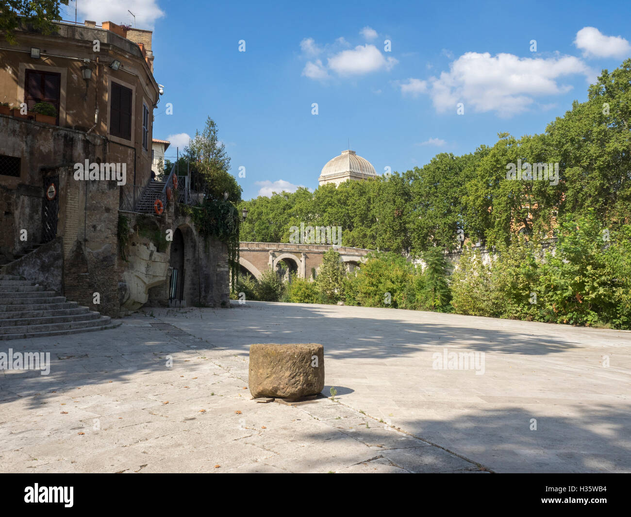 Roman island hi-res stock photography and images - Alamy