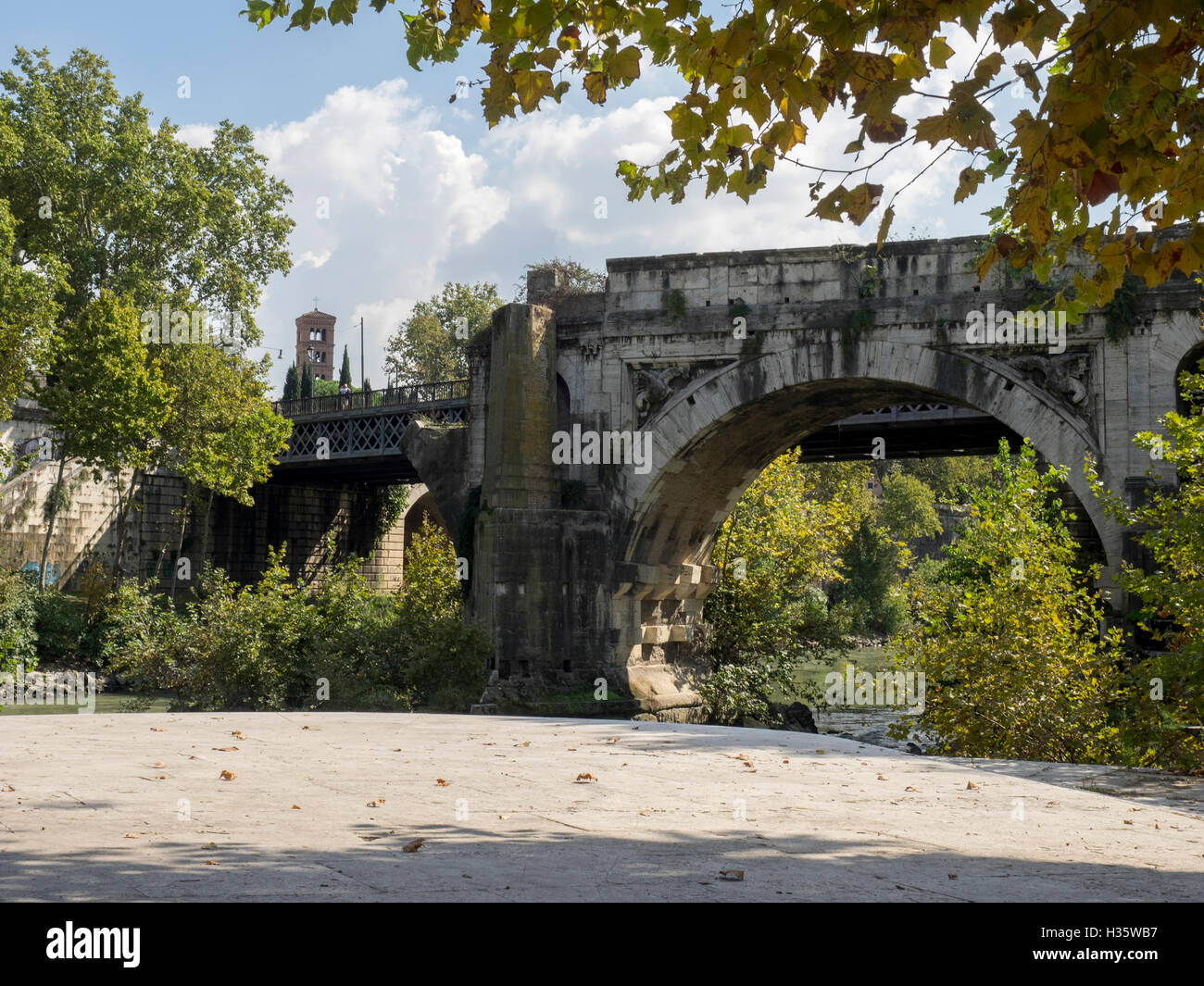 Tiber island and Roman bridge Rome Italy Stock Photo - Alamy