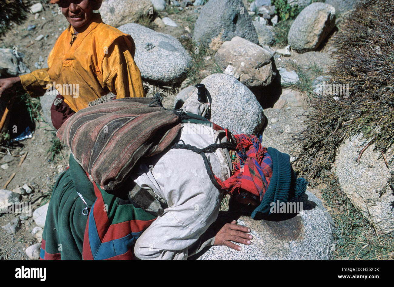 Golden mount kailash hi-res stock photography and images - Alamy