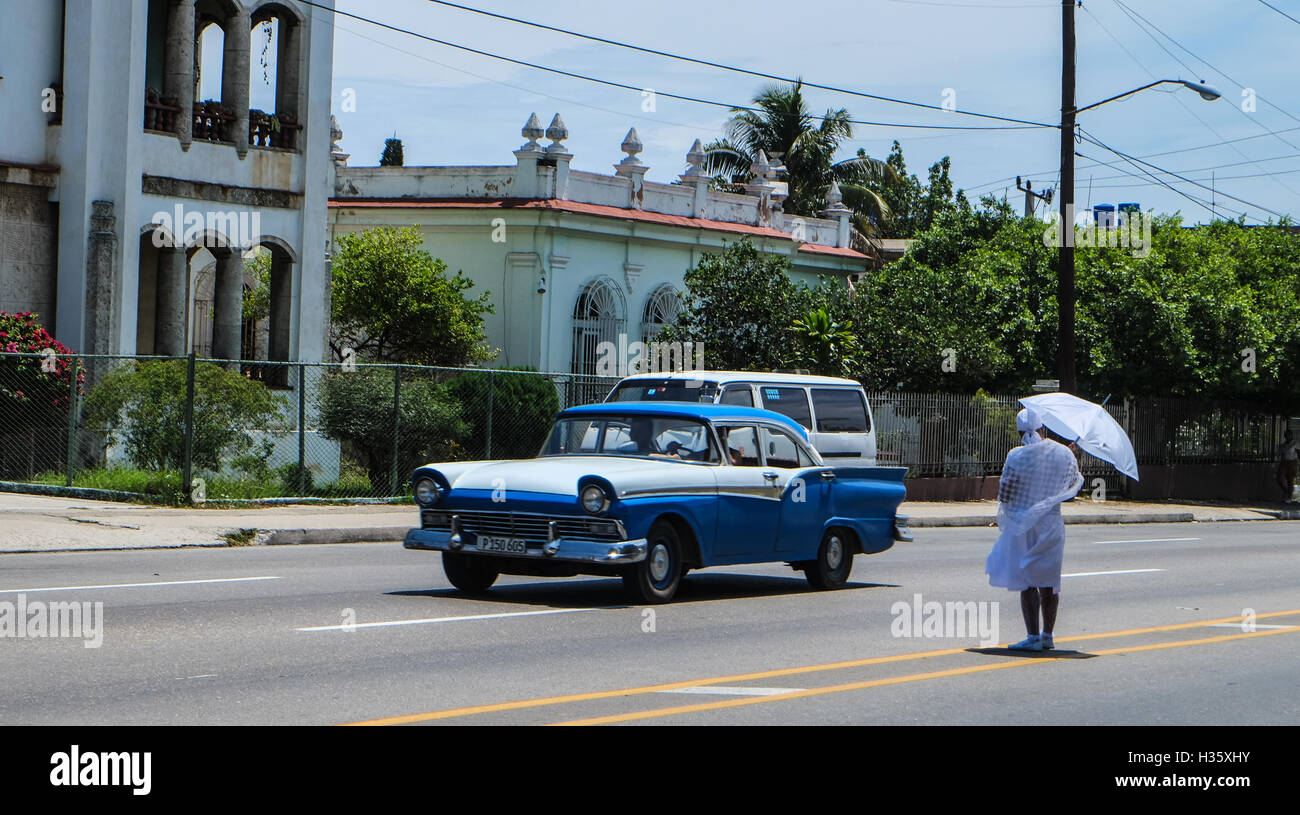 Classic Cuban scene Stock Photo - Alamy