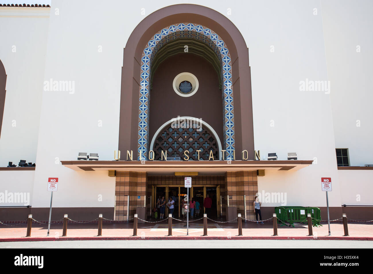 Los Angeles Union Station Exterior Stock Photo - Alamy