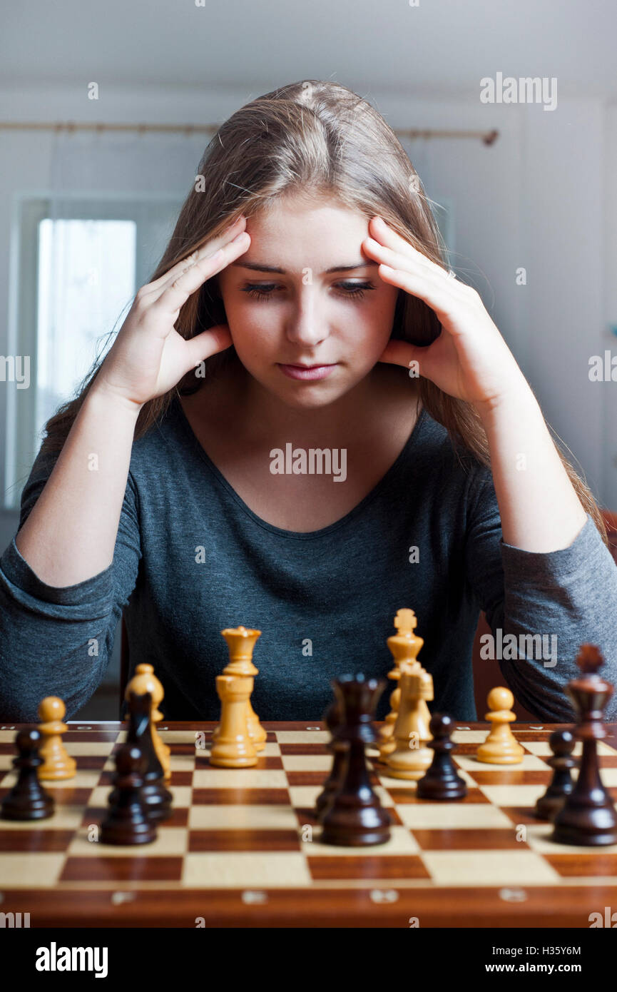 girl playing chess Stock Photo - Alamy