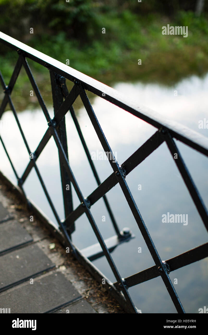 Old iron bridge frame Stock Photo - Alamy