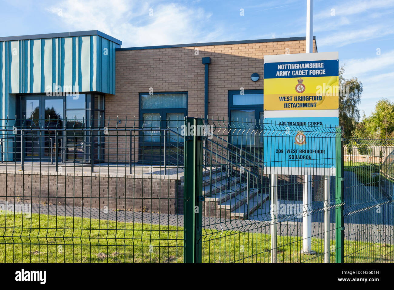 Army cadet hi-res stock photography and images - Alamy