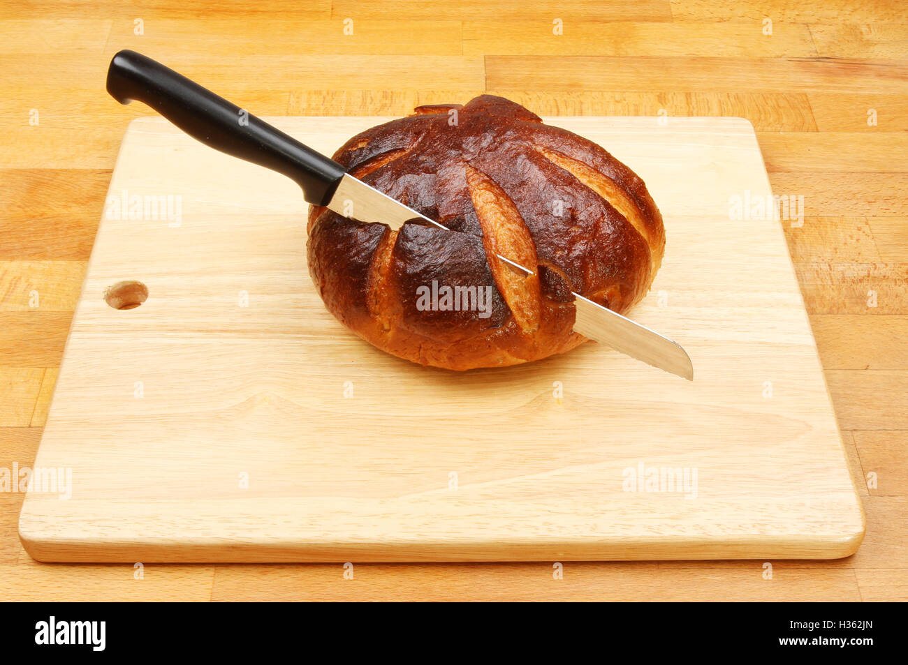 Well fired bread hi-res stock photography and images - Alamy