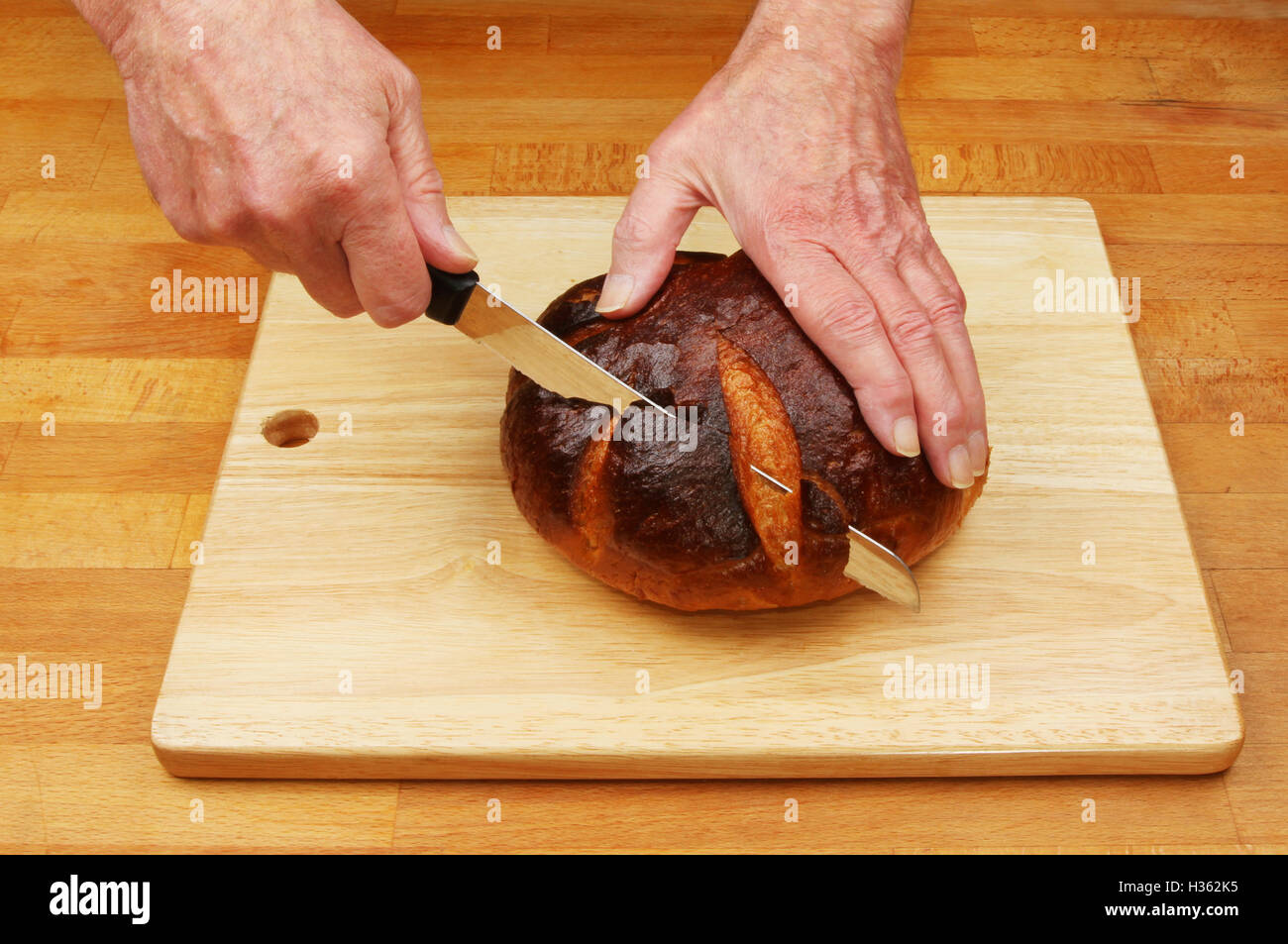 Well fired bread hi-res stock photography and images - Alamy