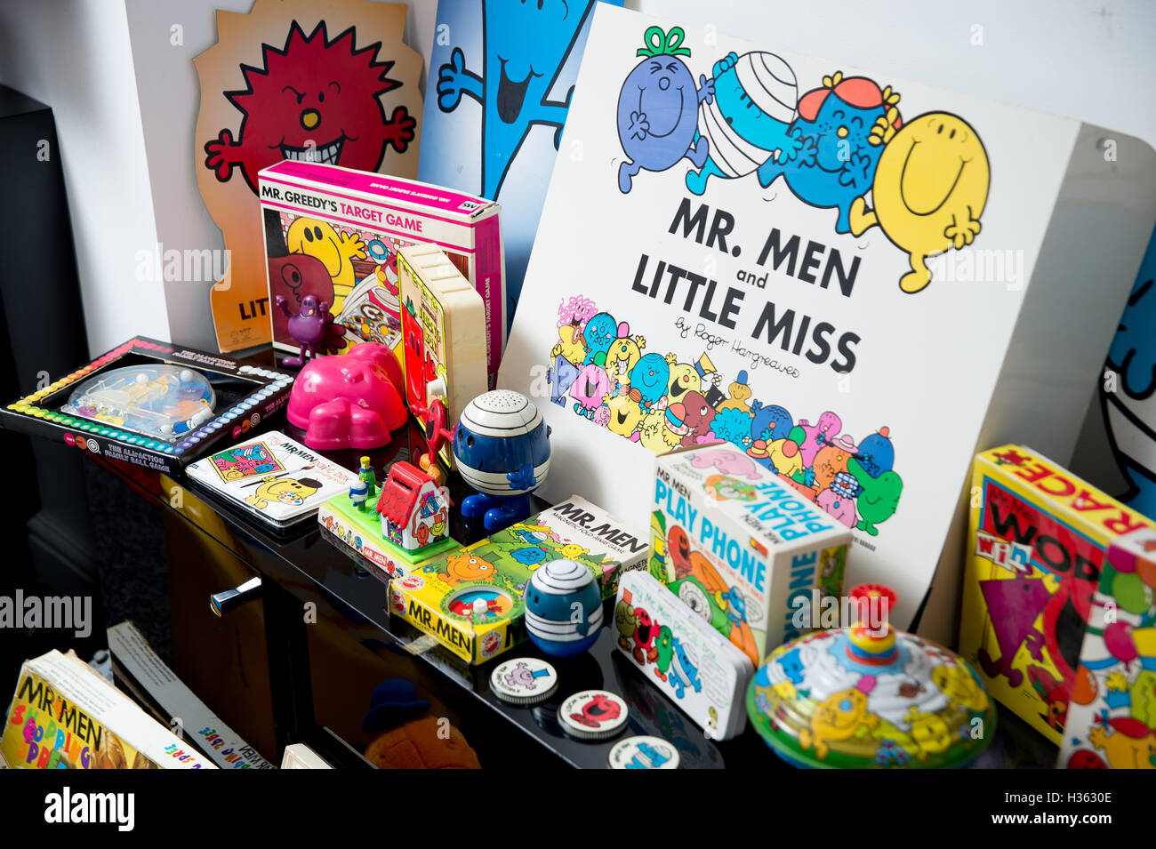 Large collection mr men memorabilia hi-res stock photography and images ...