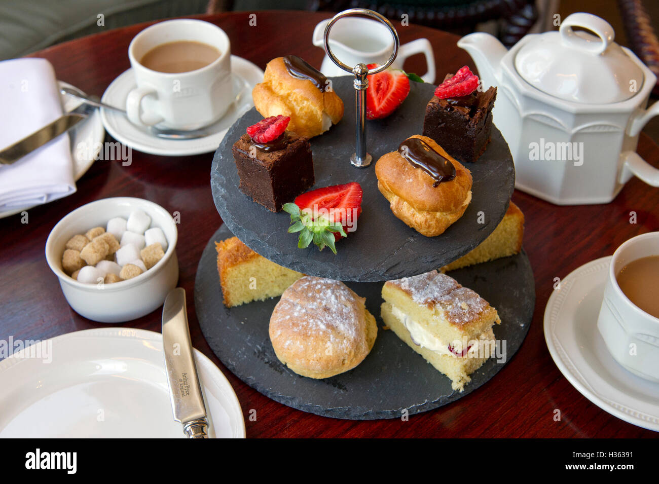 High tea selection hi-res stock photography and images - Alamy
