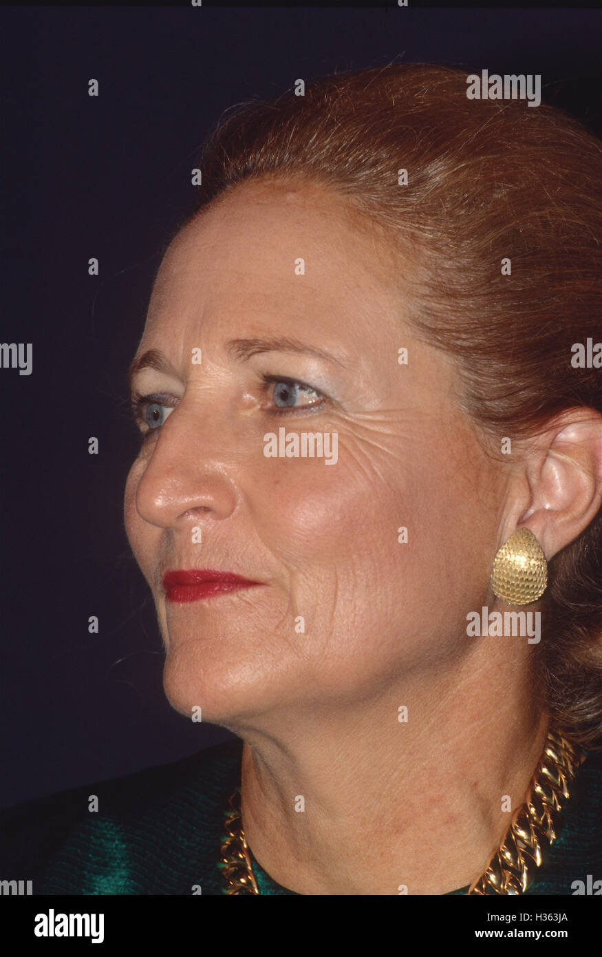 Washington, DC.,USA 17th November, 1988 Margot Perot at the National ...