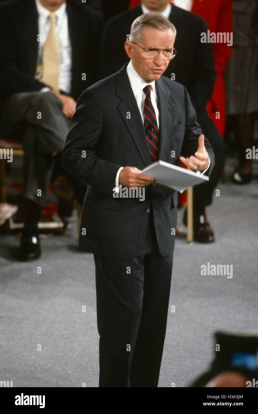 Richmond, Virginia, USA, 15th October, 1992 H. Ross Perot at the final ...