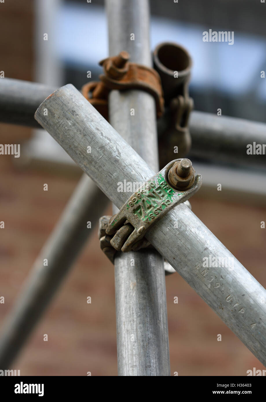 Swivel clamp hi-res stock photography and images - Alamy