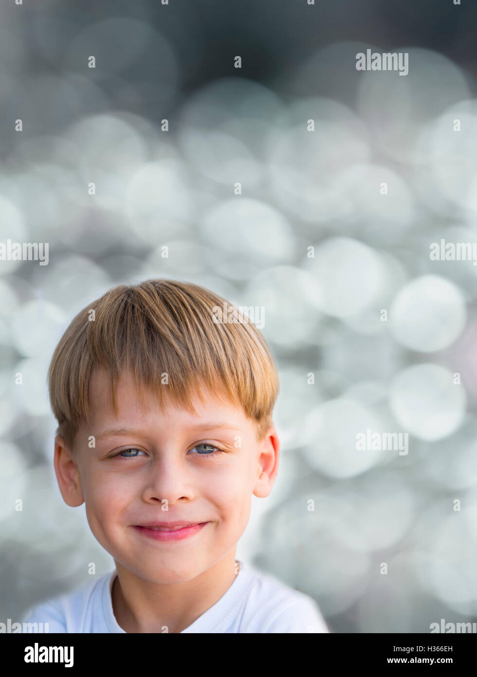 portrait of a cute boy Stock Photo - Alamy