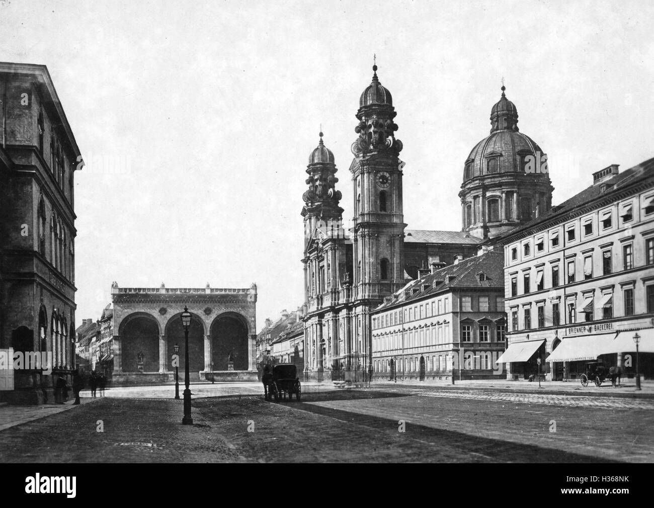 Odeonsplatz in Munich Stock Photo - Alamy