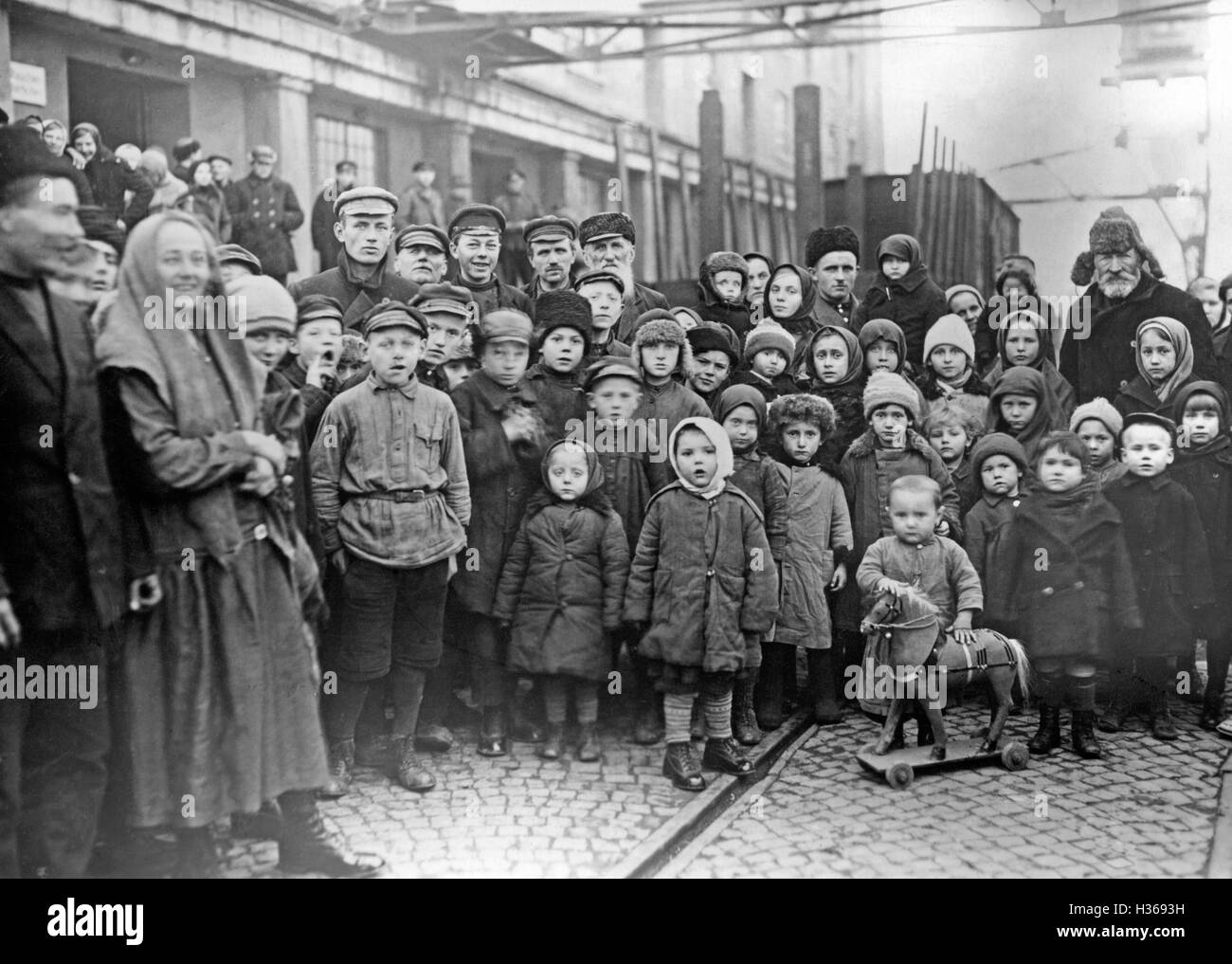Emigration of German settlers from Russia, in the late 1920s Stock ...