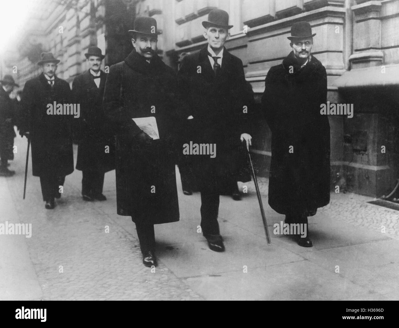 Peace agreement between Ukraine and Germany, 1918 Stock Photo - Alamy