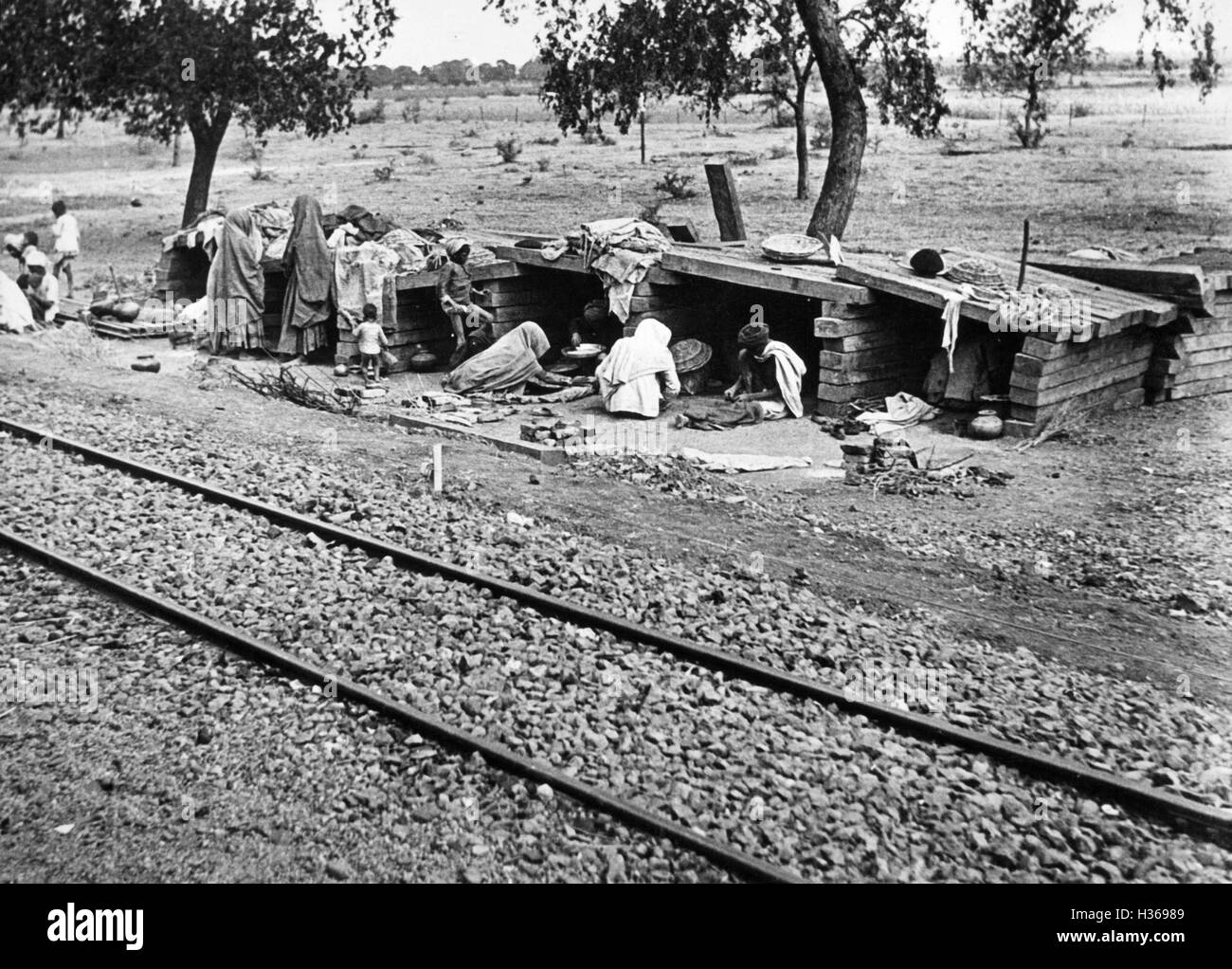Railroad workers hi-res stock photography and images - Alamy