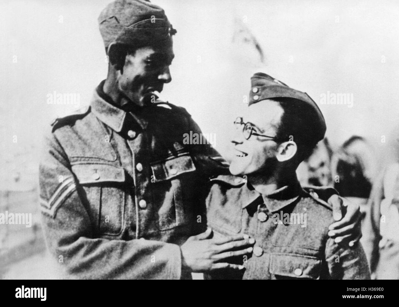 Arab soldier hi-res stock photography and images - Alamy