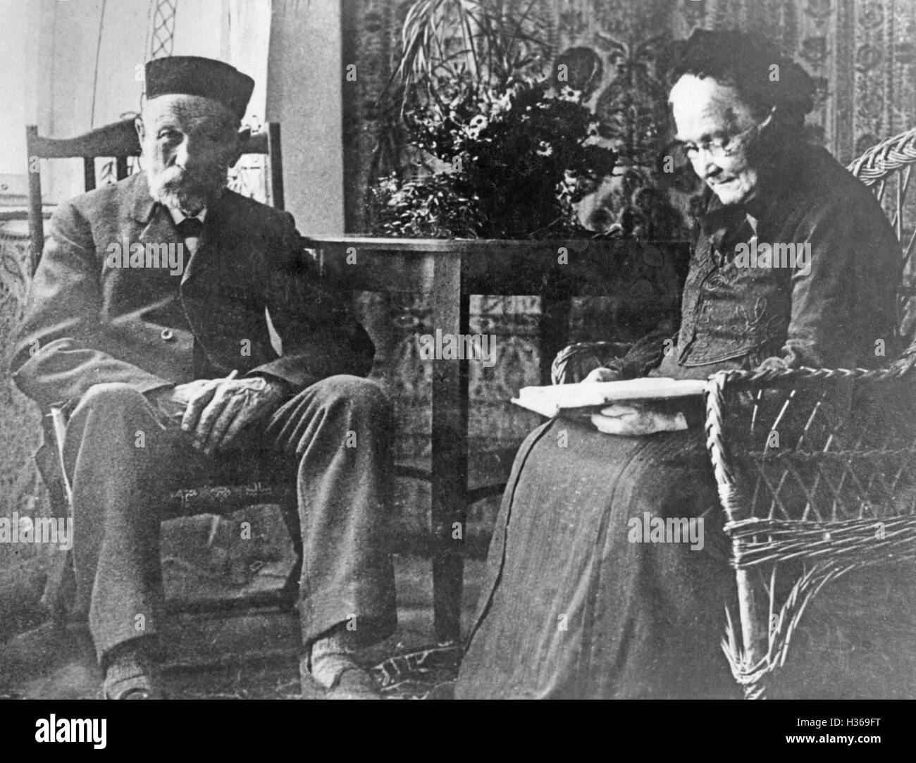 German Templers in Palestine, 1933 Stock Photo - Alamy