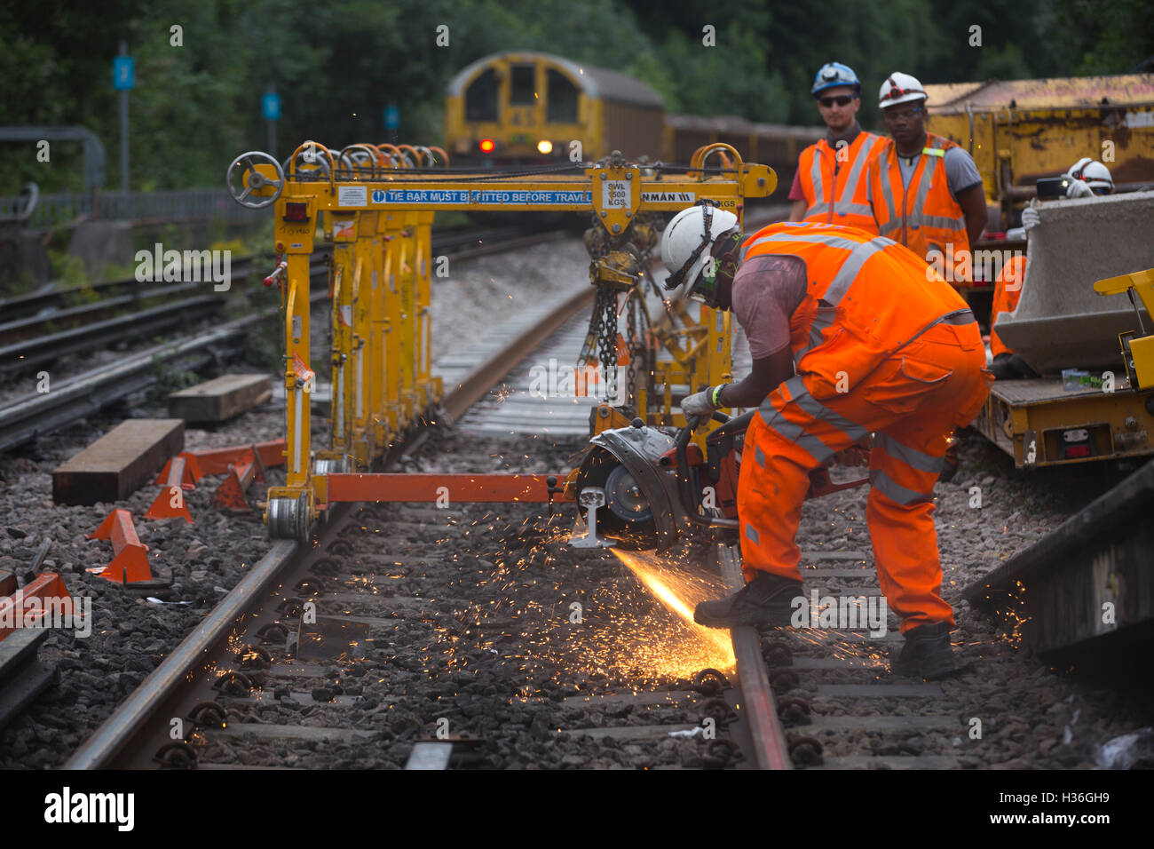 London Underground engineers working on Northern Line track replacement ...