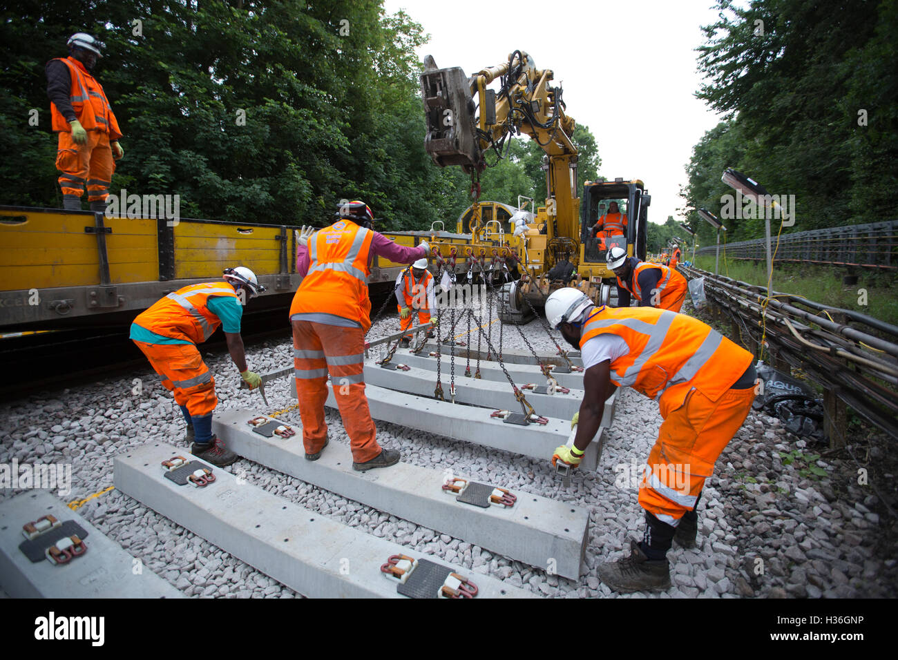 London Underground engineers working on Northern Line track replacement ...