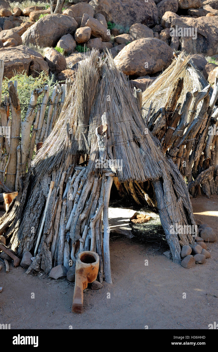 Damara culture hi-res stock photography and images - Alamy