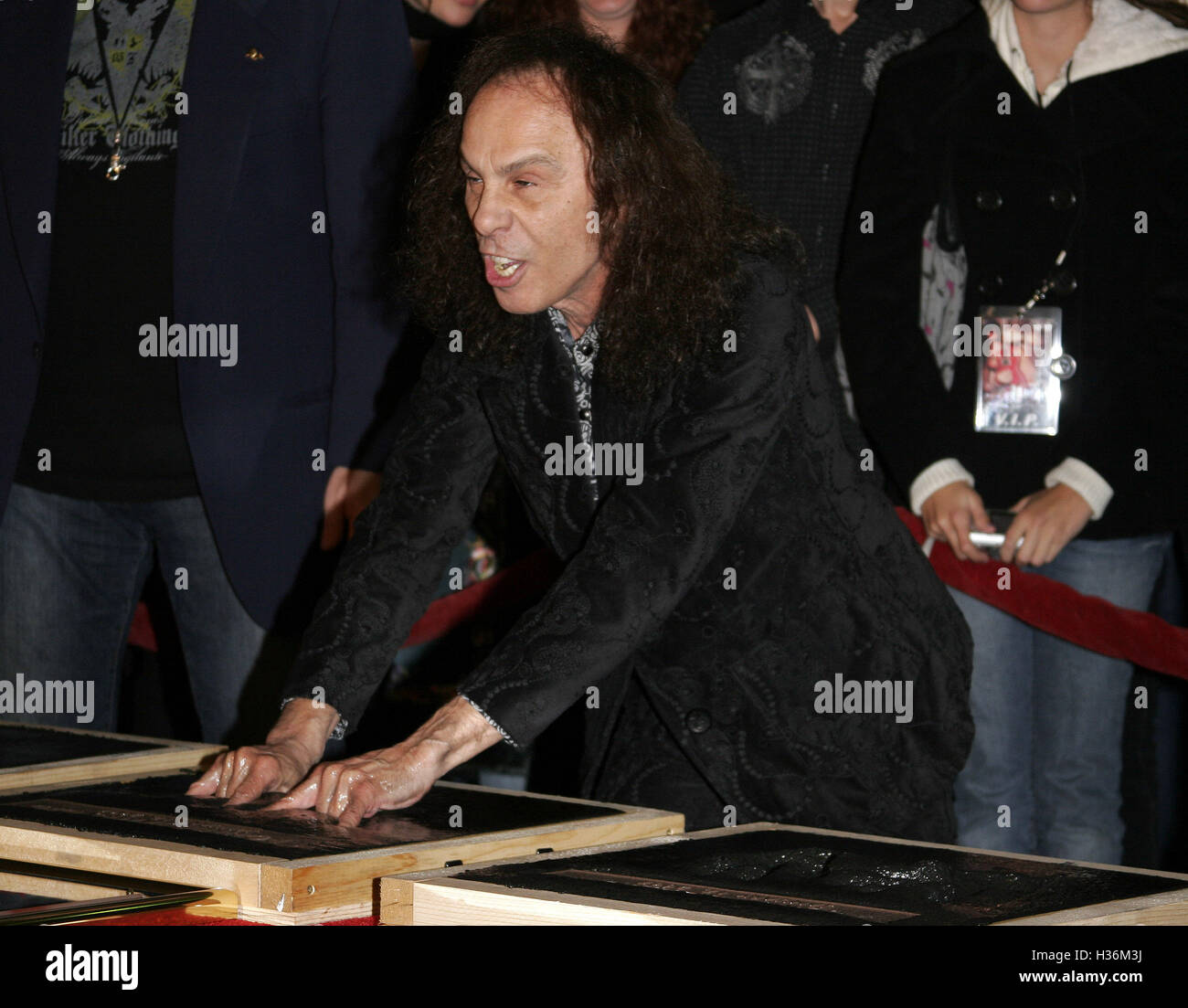Slash, Ronnie James Dio and Terry Bozzio Inducted into Hollywood's ...
