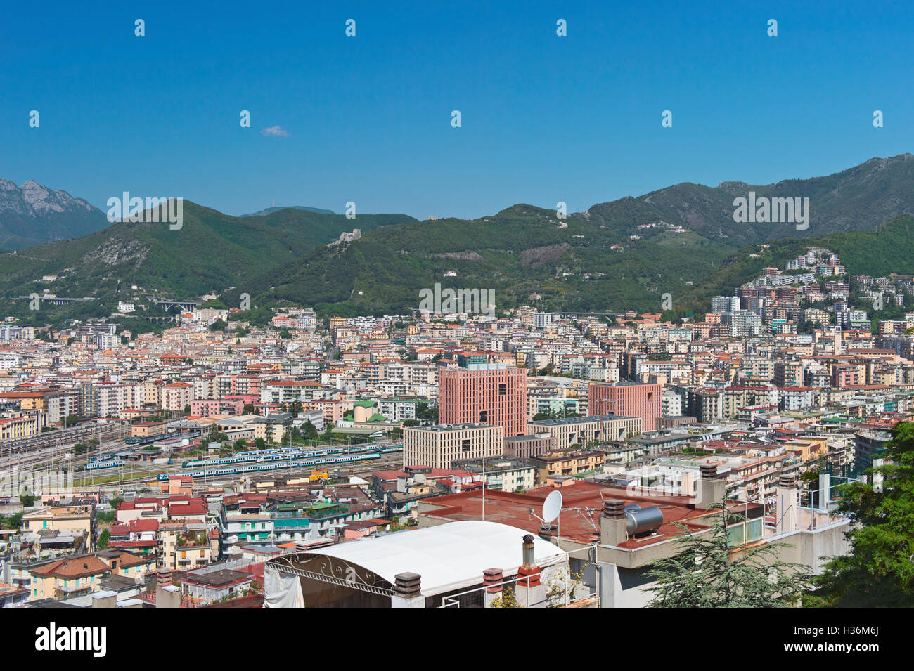 Gulf of salerno hi-res stock photography and images - Alamy