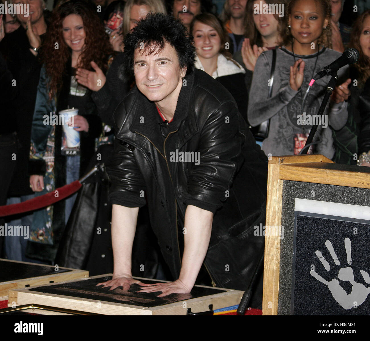 Slash, Ronnie James Dio and Terry Bozzio Inducted into Hollywood's ...