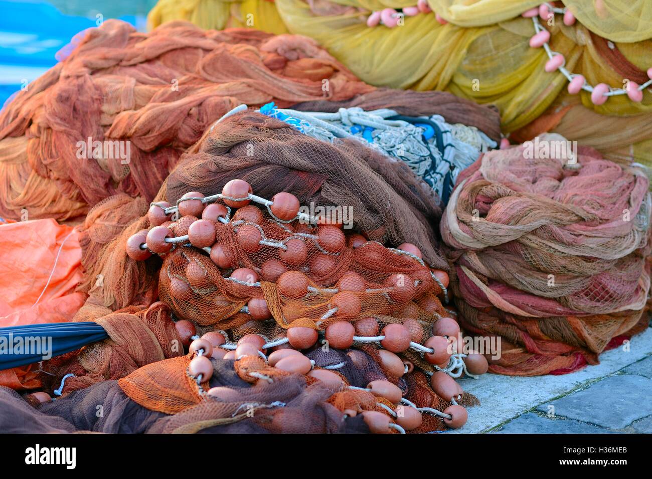 net fishing on the pier Stock Photo - Alamy