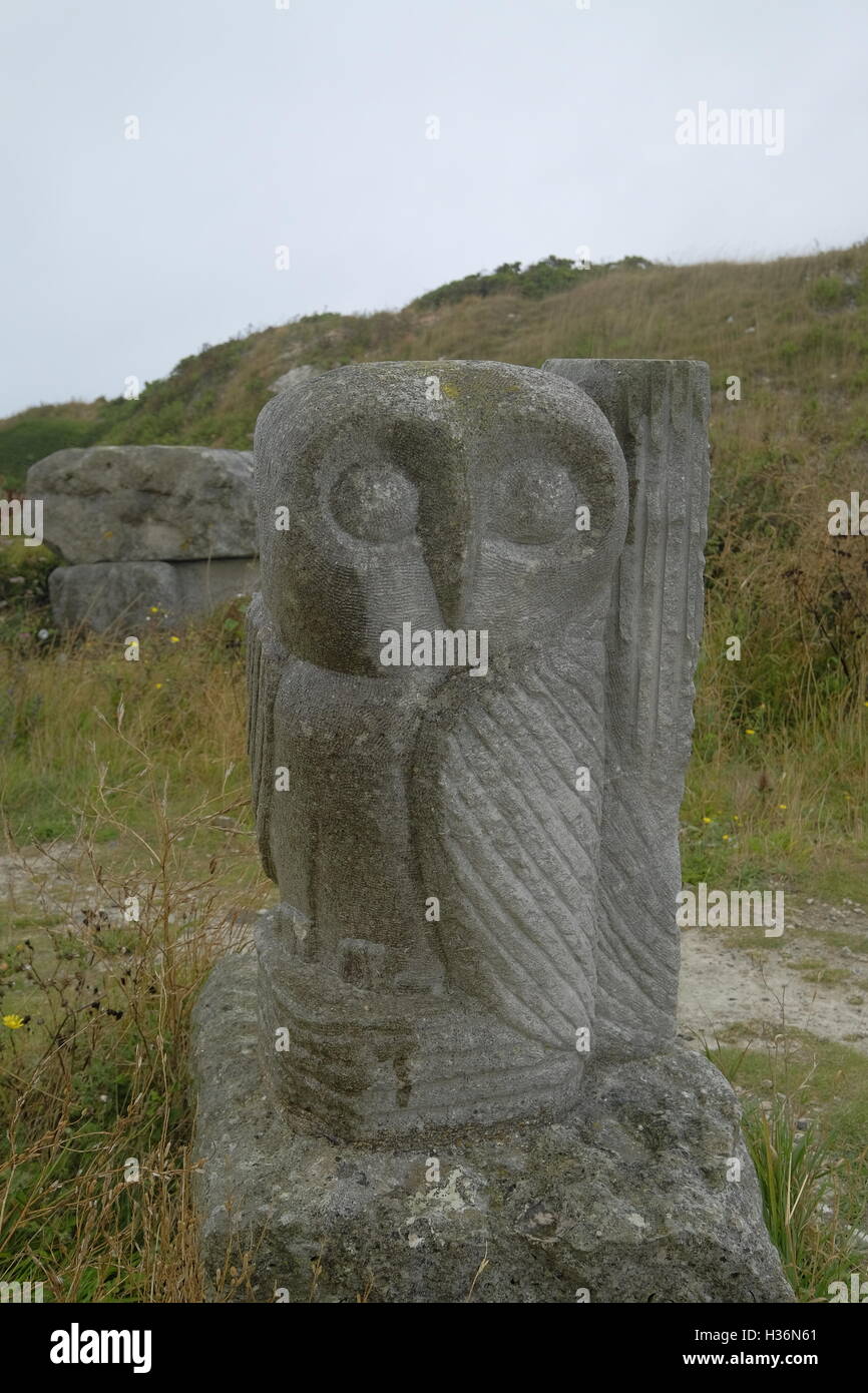 Stone Carving of an owl located outside Stock Photo - Alamy