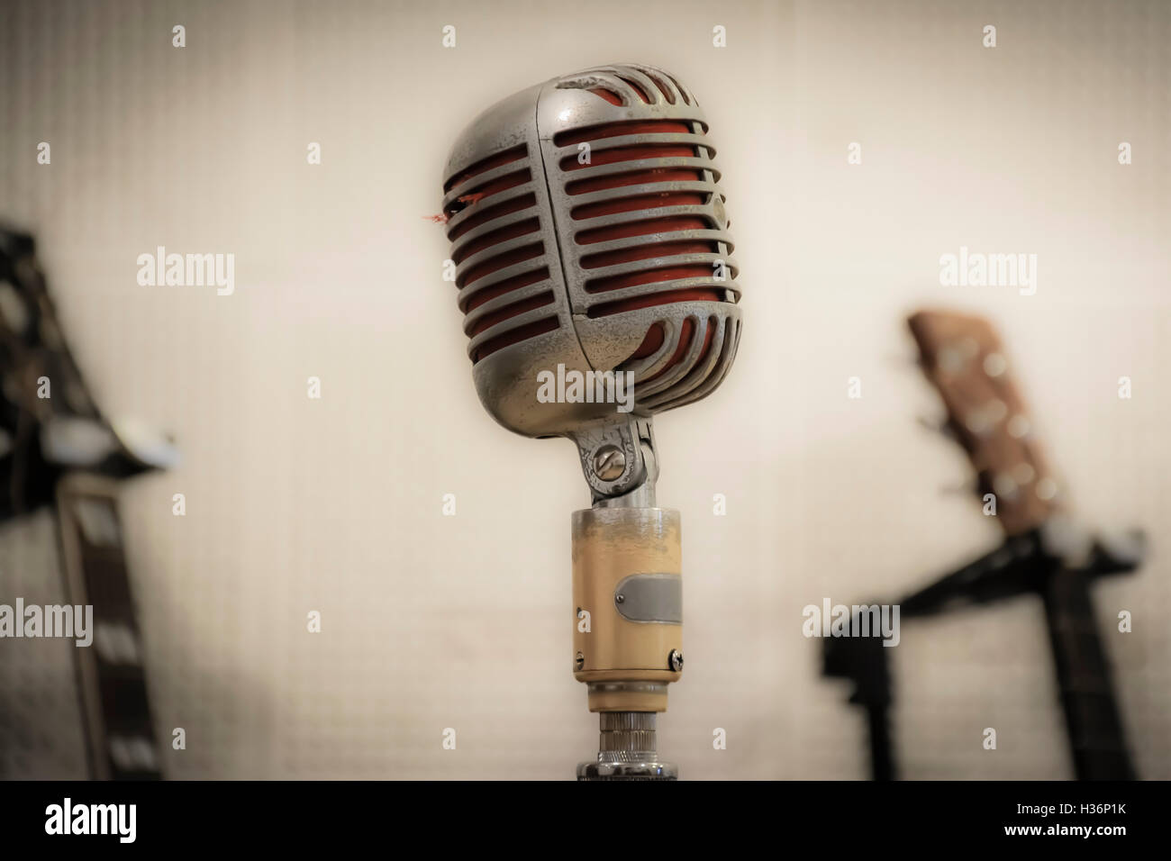 Vintage, Original Microphones used by Elvis Presley & Johnny Cash ...
