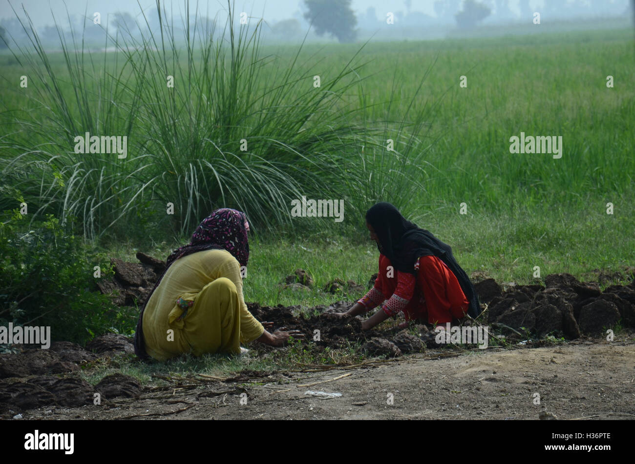 Wahga hi-res stock photography and images - Alamy