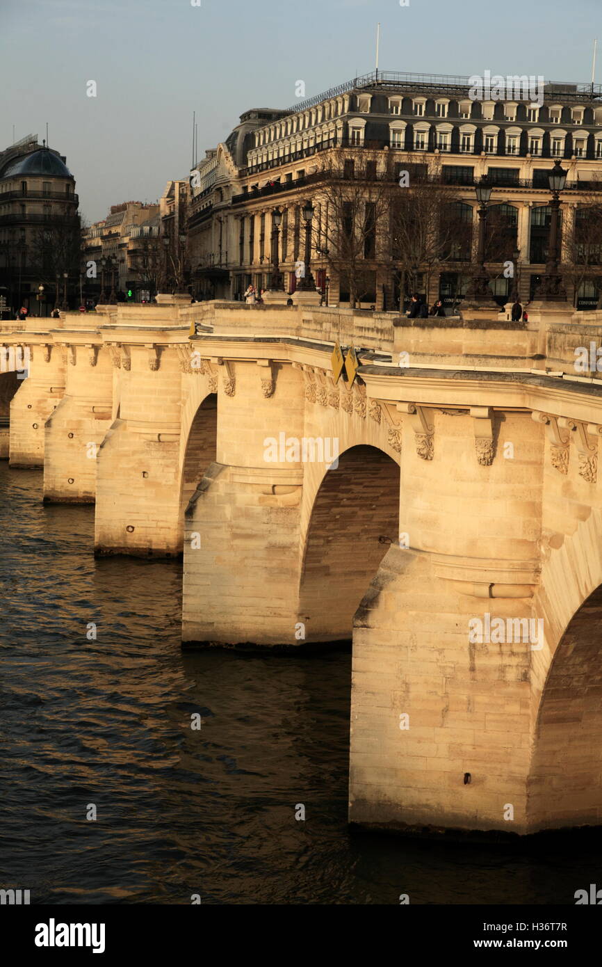 Pont Neuf Bridge (New Bridge) the oldest bridge over River Seine at ...