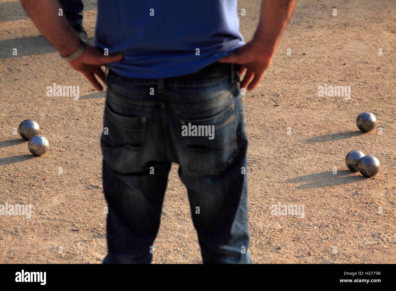 Petanque players in Jardin de Toullerie (Toullerie Garden). Paris ...
