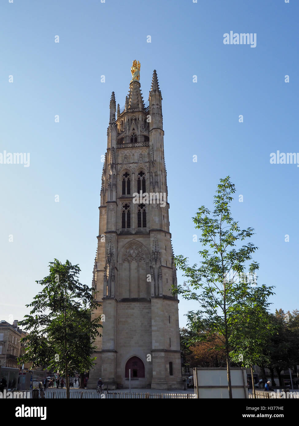 Facade bordeaux cathedral hi-res stock photography and images - Alamy