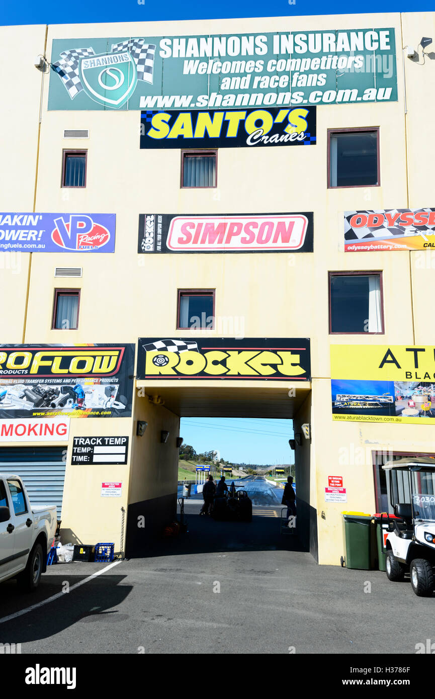Entrance to the Sydney Dragway, Eastern Creek, New South Wales, NSW ...