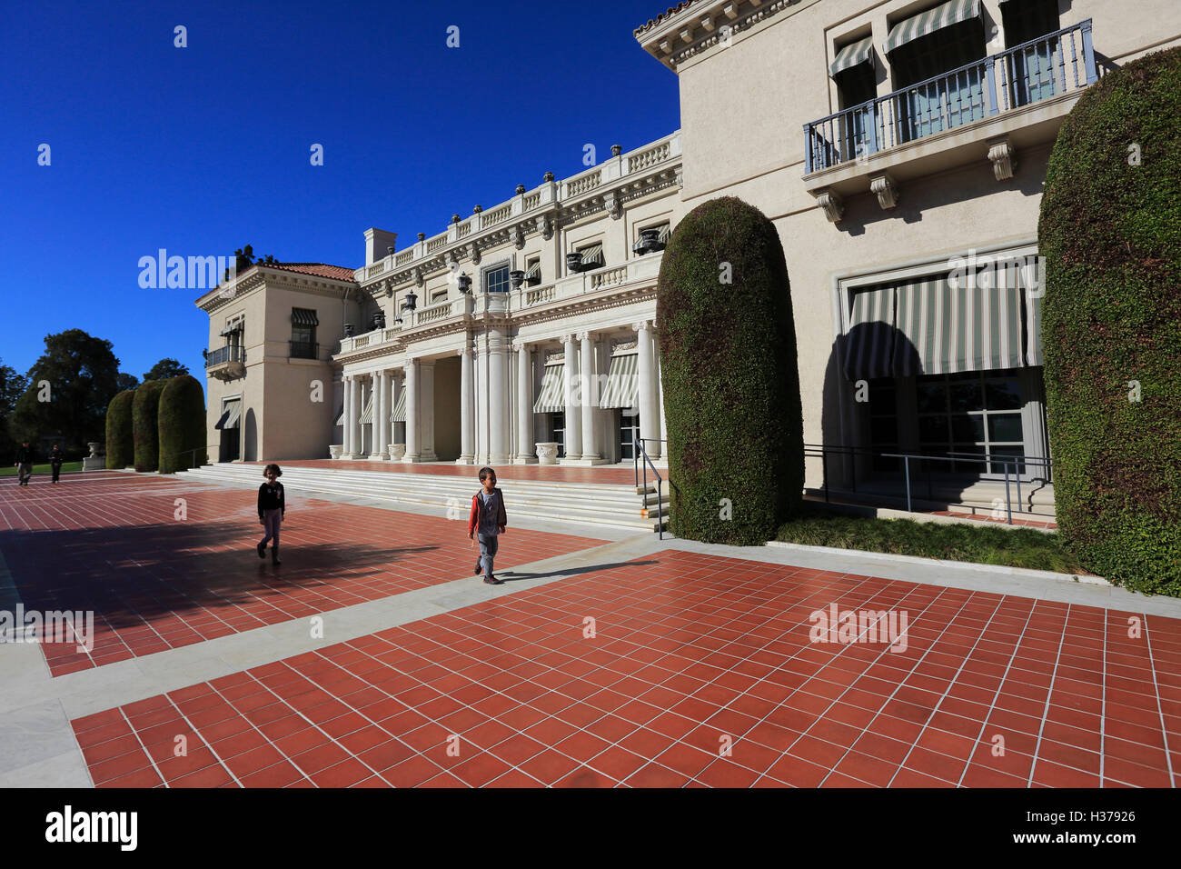 Huntington Art Gallery building in Huntington Library,Art Collection ...