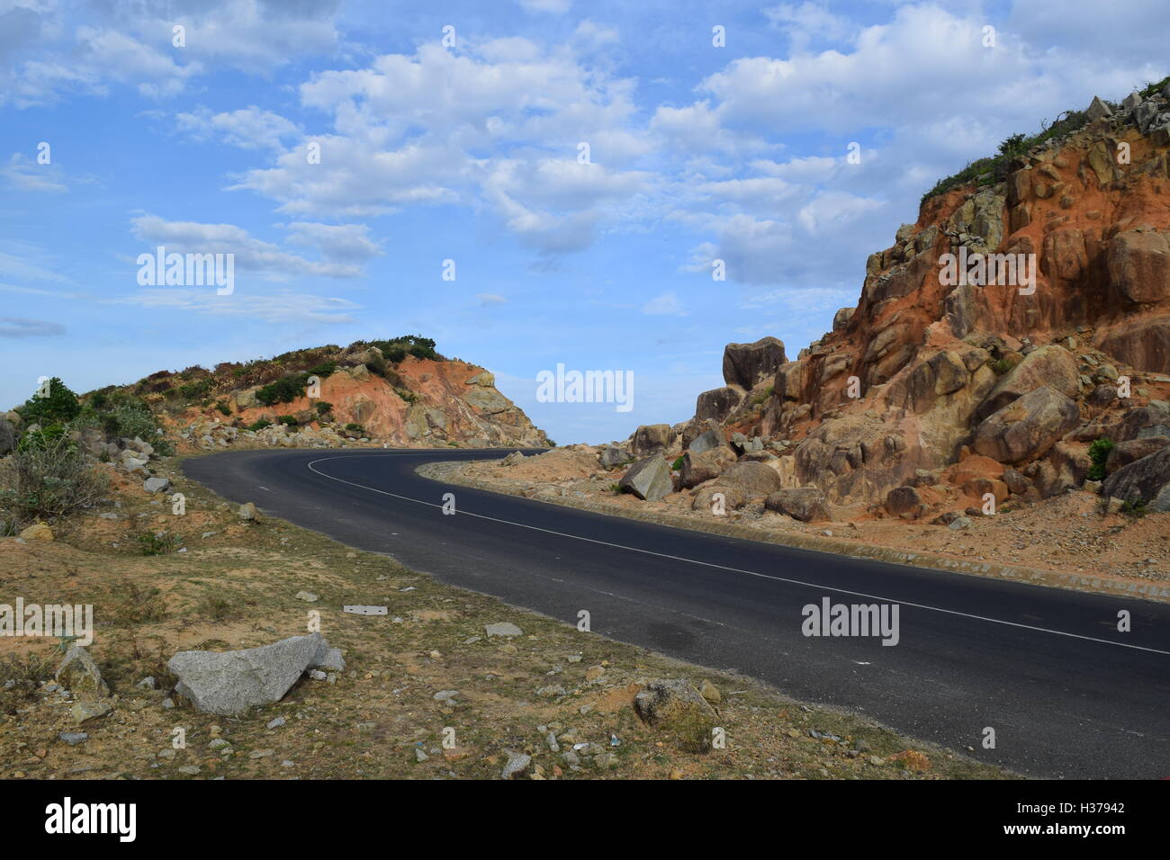 asphalt highway road Stock Photo - Alamy